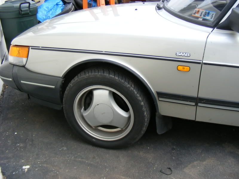 The Two Types of "Turbo" Grille Emblems on C900 | Saab Link Forums