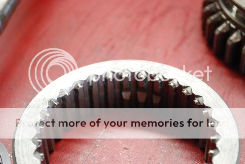 Rebuilding T5z with faceplated G-Force gear set | Ford Muscle Cars Tech ...