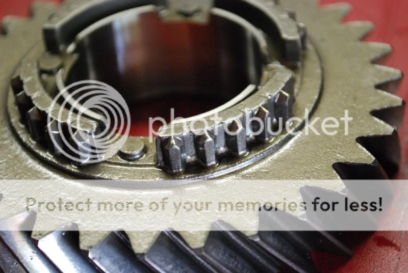 Rebuilding T5z with faceplated G-Force gear set | Ford Muscle Cars Tech ...