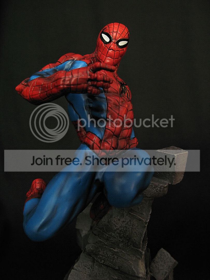 Hey Spidey.. - Statue Forum